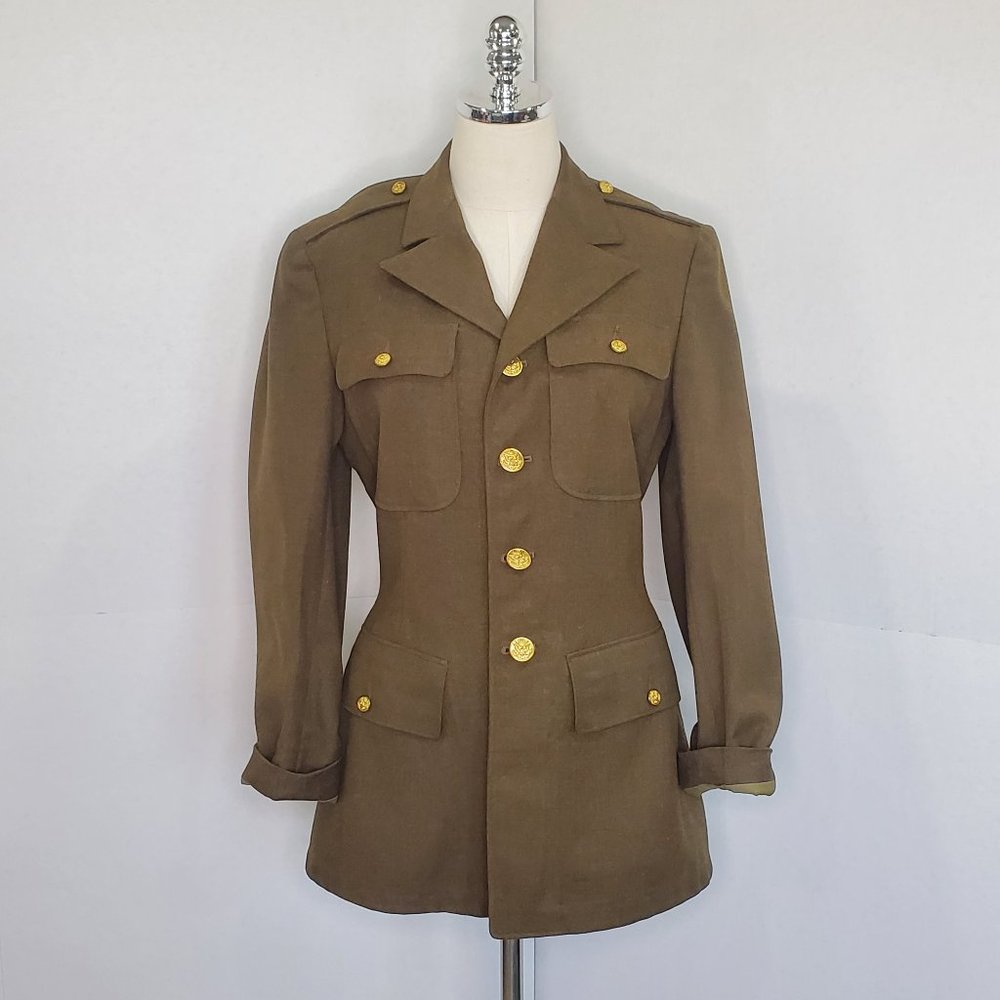 Vintage Ww2 Army Jacket With Gold Buttons - Gem